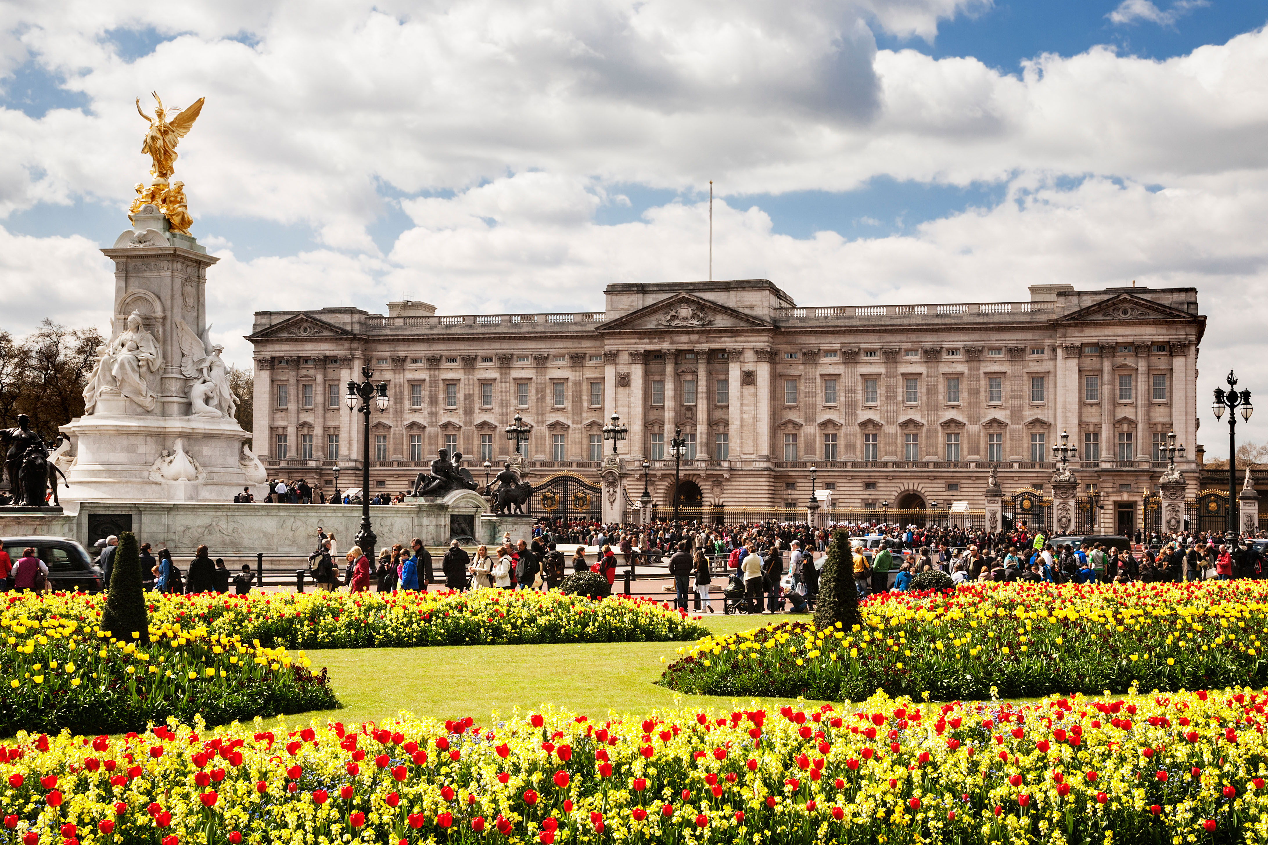 Buckingham Palace Is Now Open To The Public HuffPost Buckingham Palace Is Now Open To The Public HuffPost