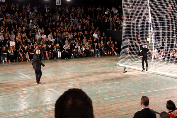 French Baller Kicks to Photog at Y-3 | HuffPost Life