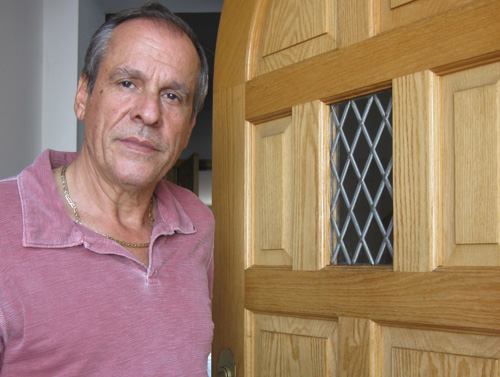 Astoria Characters: The Little Guy Who Made It Big | HuffPost New York