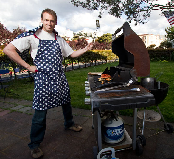 The Caperon, For When You Need An Apron But Also Might Need A Cape ...