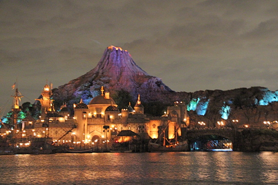 Tokyo Disney Resort to Get Frozen | HuffPost Life