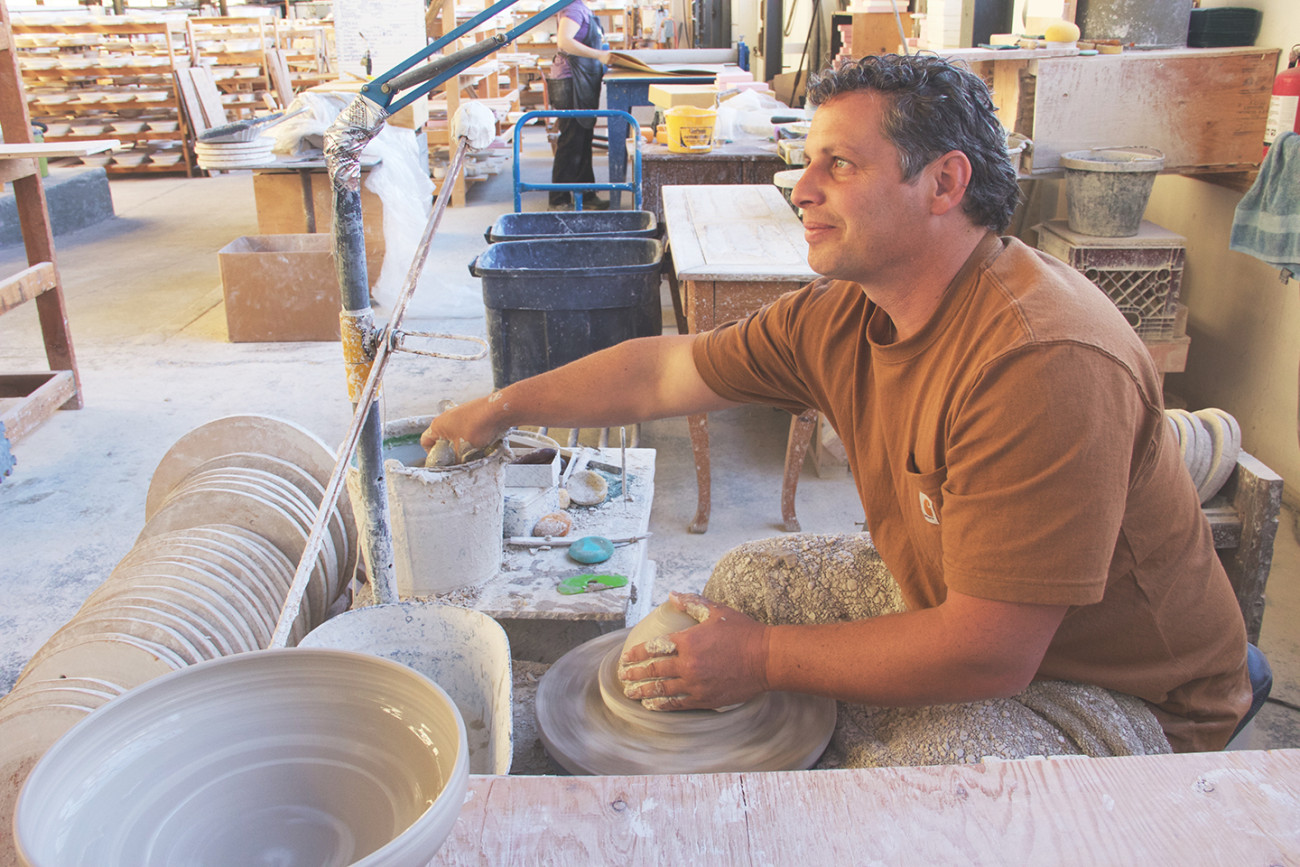 How Custom Handmade Pottery Became Part of the Restaurant Experience ...