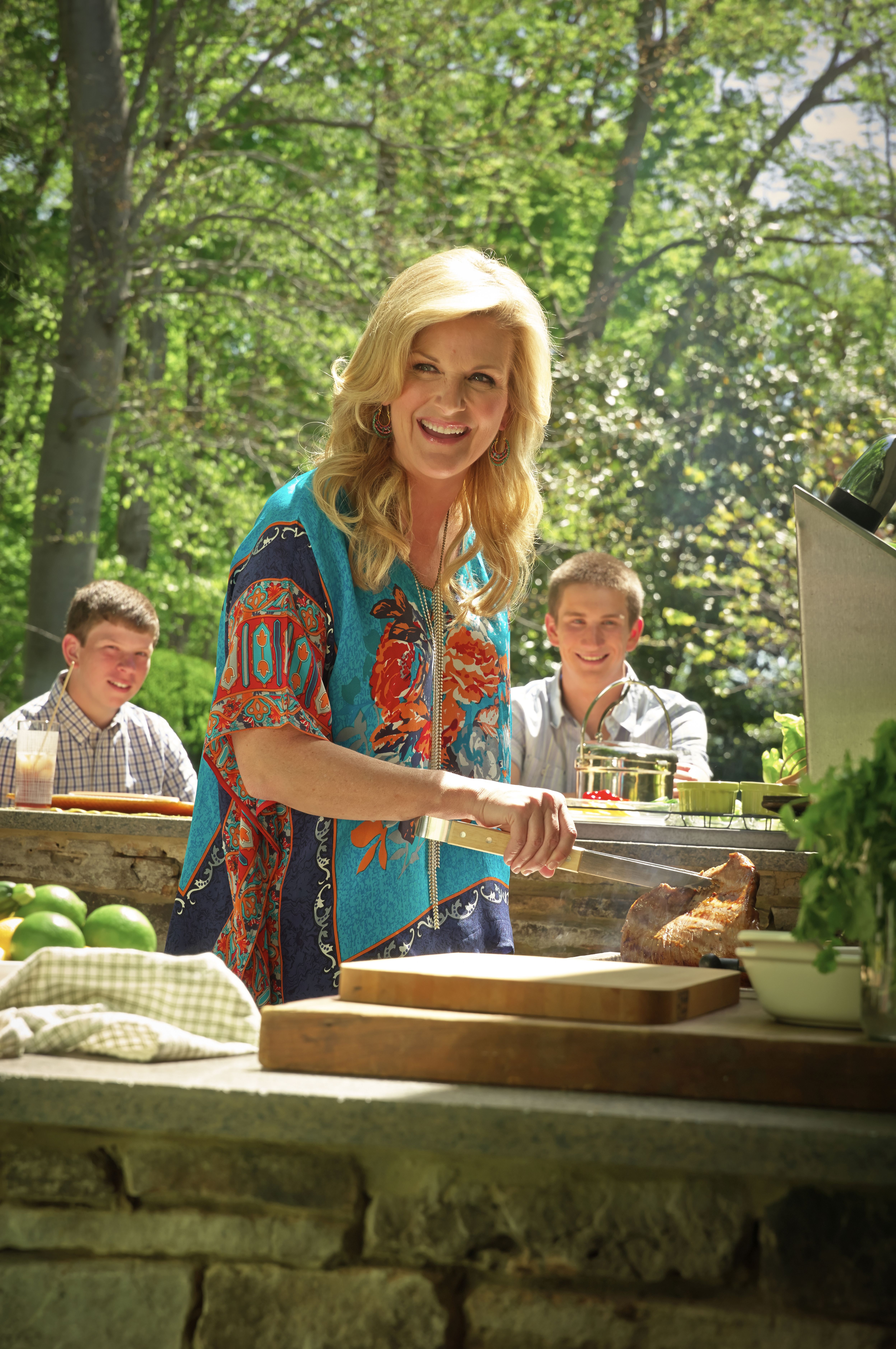 Thanksgiving Simplicity With Trisha Yearwood | HuffPost Life