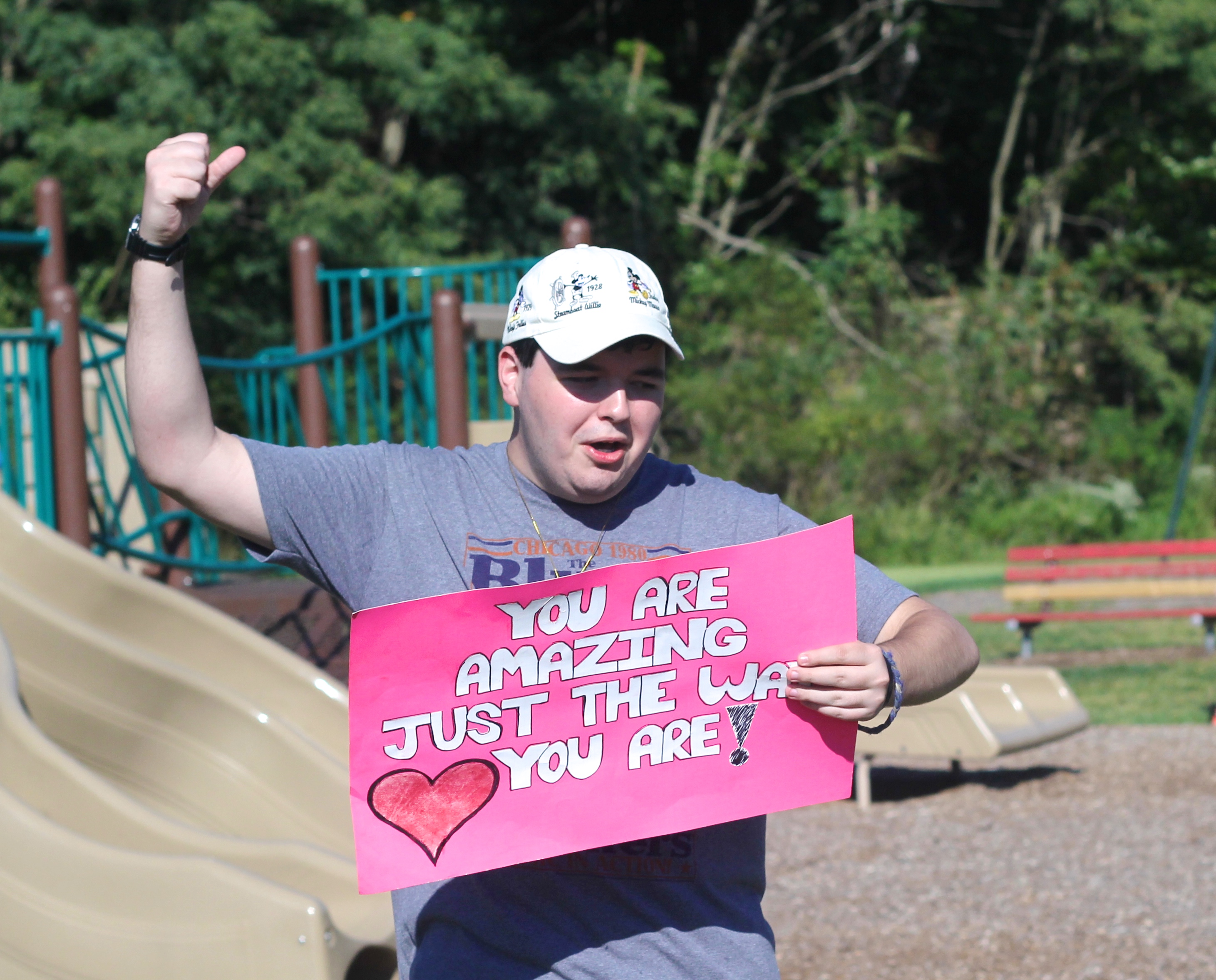 Bruno Mars: Your Fantastic Friends Prom Invitation Awaits You ...