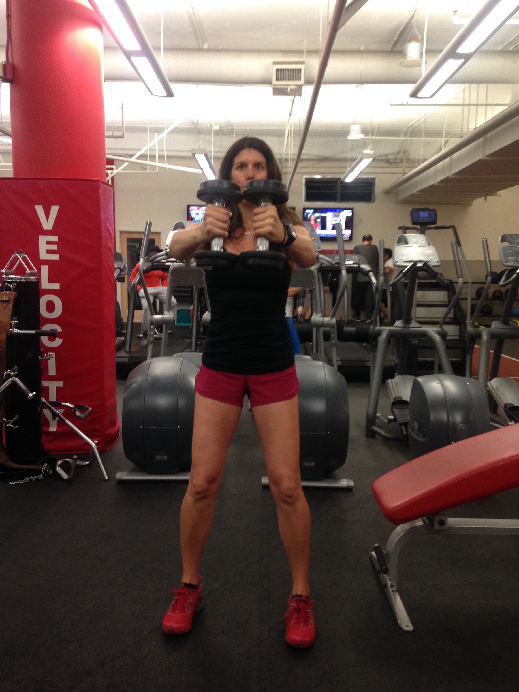 Sexy Shoulders In 4 Moves | HuffPost Life