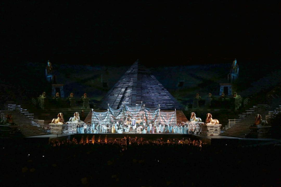Spectacular Aida At The Arena di Verona | HuffPost
